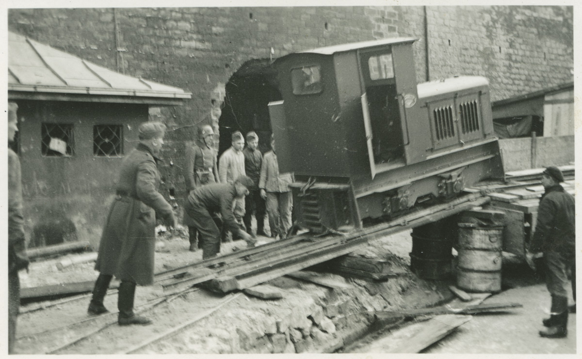 Drehscheibe Online Foren :: 04 - Historisches Forum :: Nur ein Feldbahn-Foto ... (96)